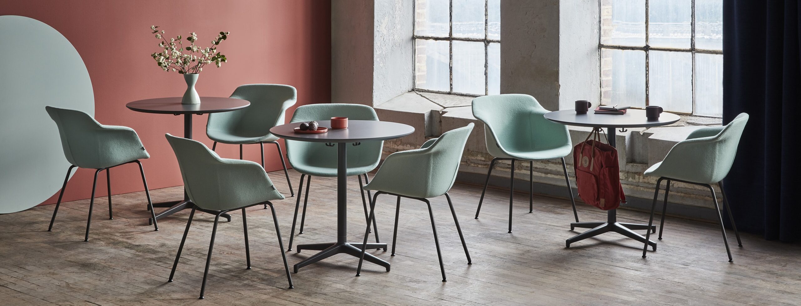 Pax Chair by Fredrik Mattson – Materia - Scandinaviandesign.com