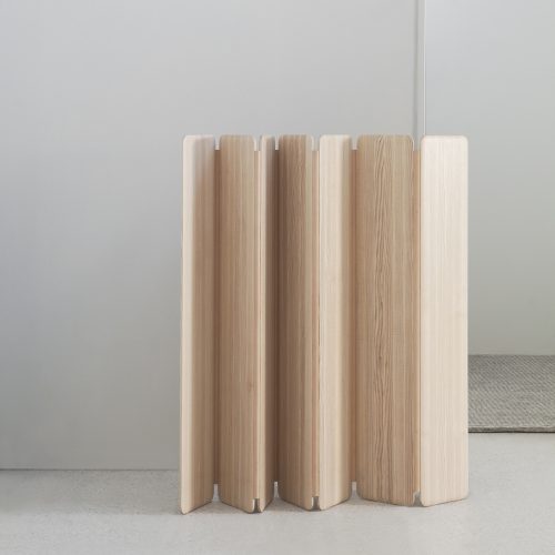 The simple and carefully detailed Separat space divider by Cecilie Manz ...