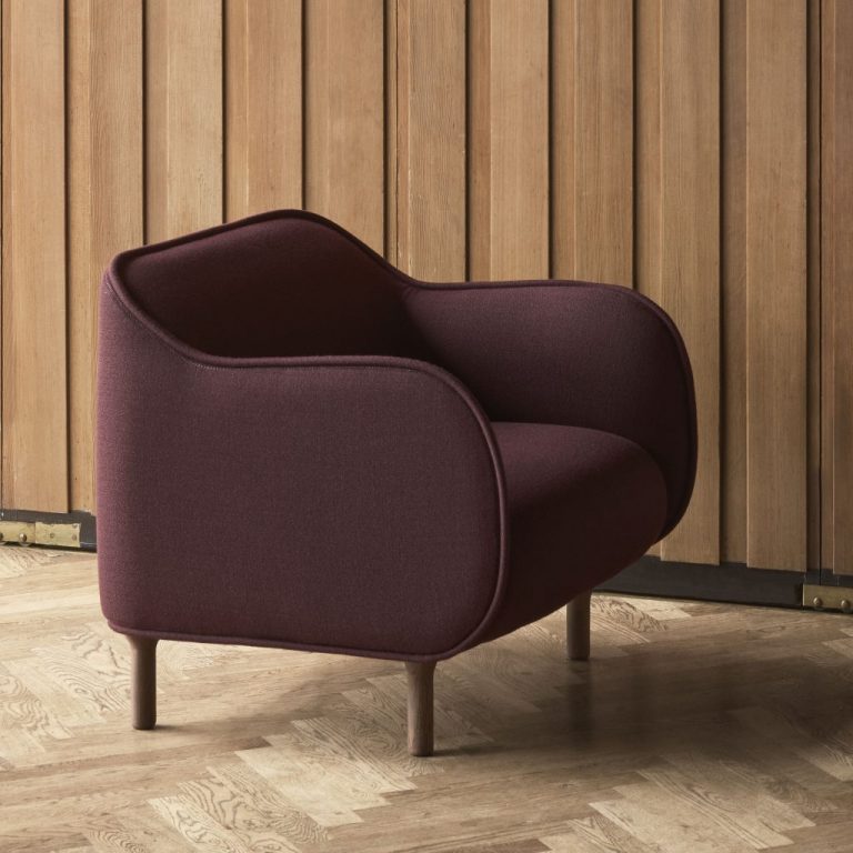 Ekko is a family of sofas designed to fit seamlessly within the modern ...