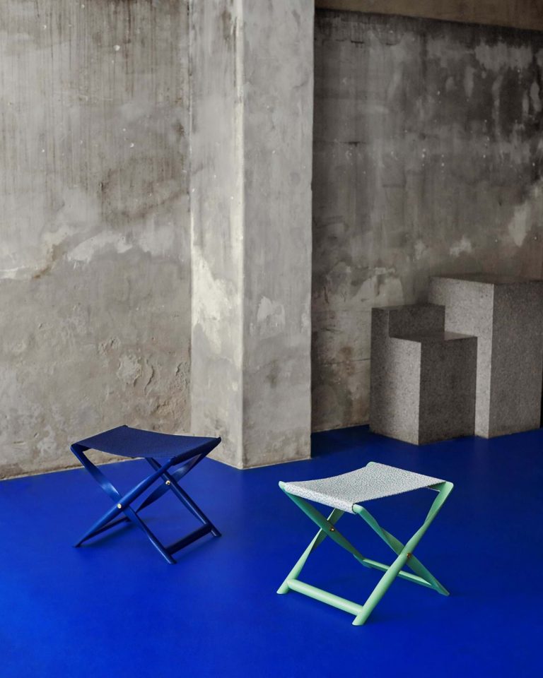 Mix Chair & Propeller Stool in new hues - Carl Hansen & Søn ...