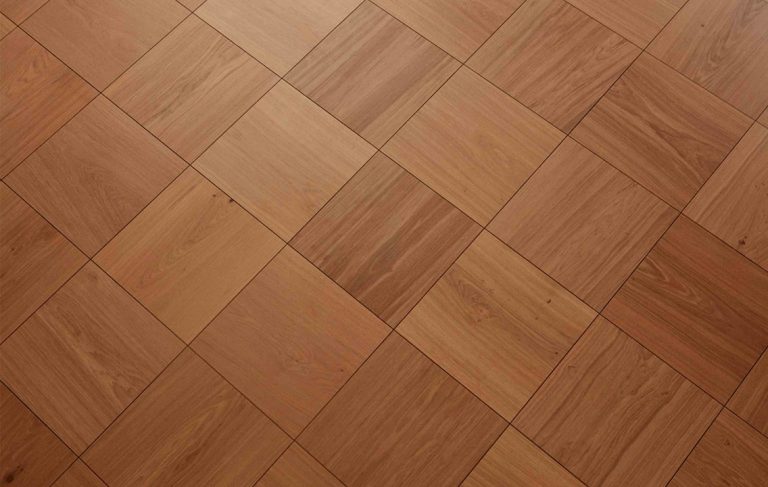 Dinesen Squares is a collection of square planks in solid oak that form ...