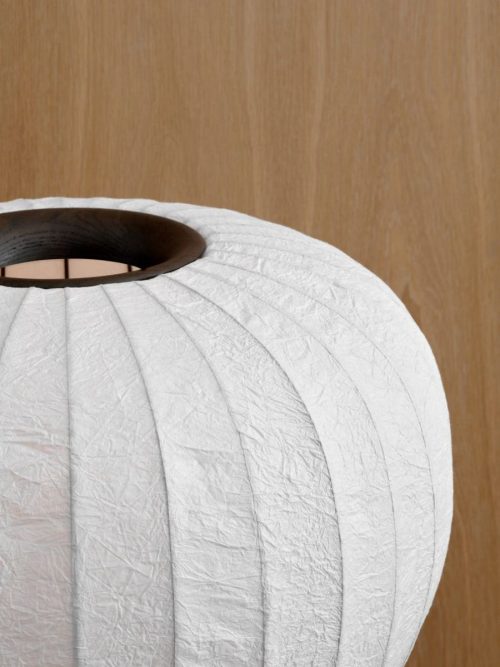 A new floor lamp completes Vipp's Paper lamp collection ...