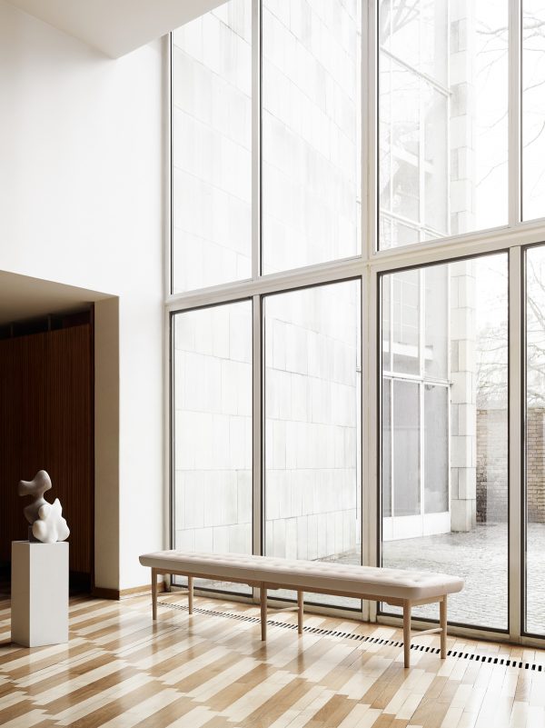 Carl Hansen & Søn launches The Foyer series by Vilhelm Lauritzen ...