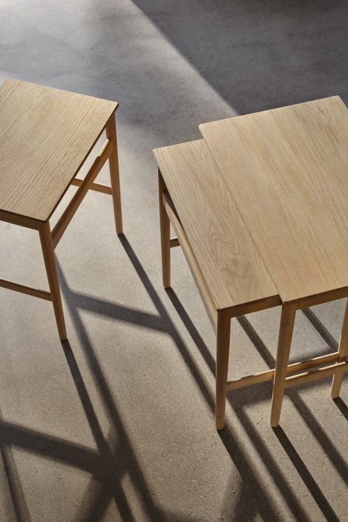 Nesting Tables Hans J. Wegner - Carl Hansen & Son - Scandinaviandesign.com