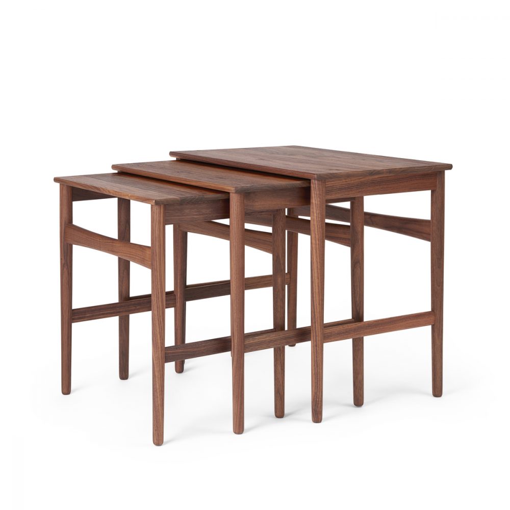 Nesting Tables Hans J. Wegner - Carl Hansen & Son - Scandinaviandesign.com