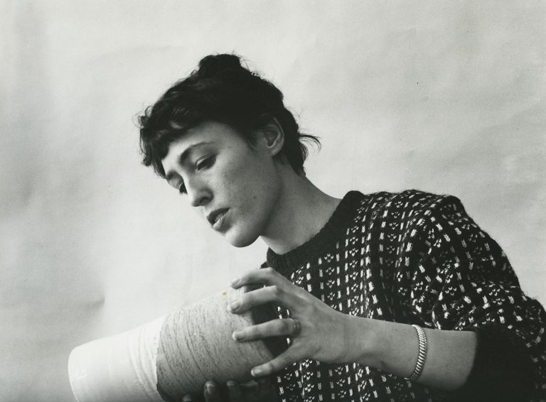 Lisa Larson exhibition 22/4–5/11 2023 @ Vandalorum - Scandinaviandesign.com