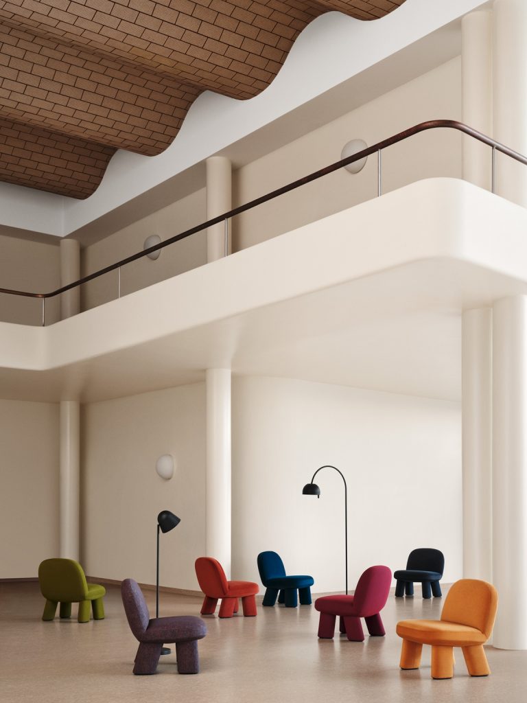 Johan Ansander has transformed his all-wooden easy-chair Maximus into ...