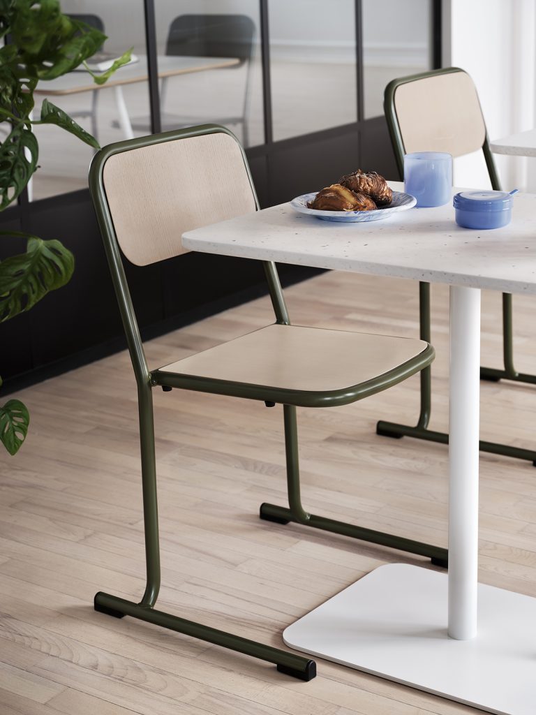 Canard Chair design by Lars Hofsjö – Skandiform - Scandinaviandesign.com