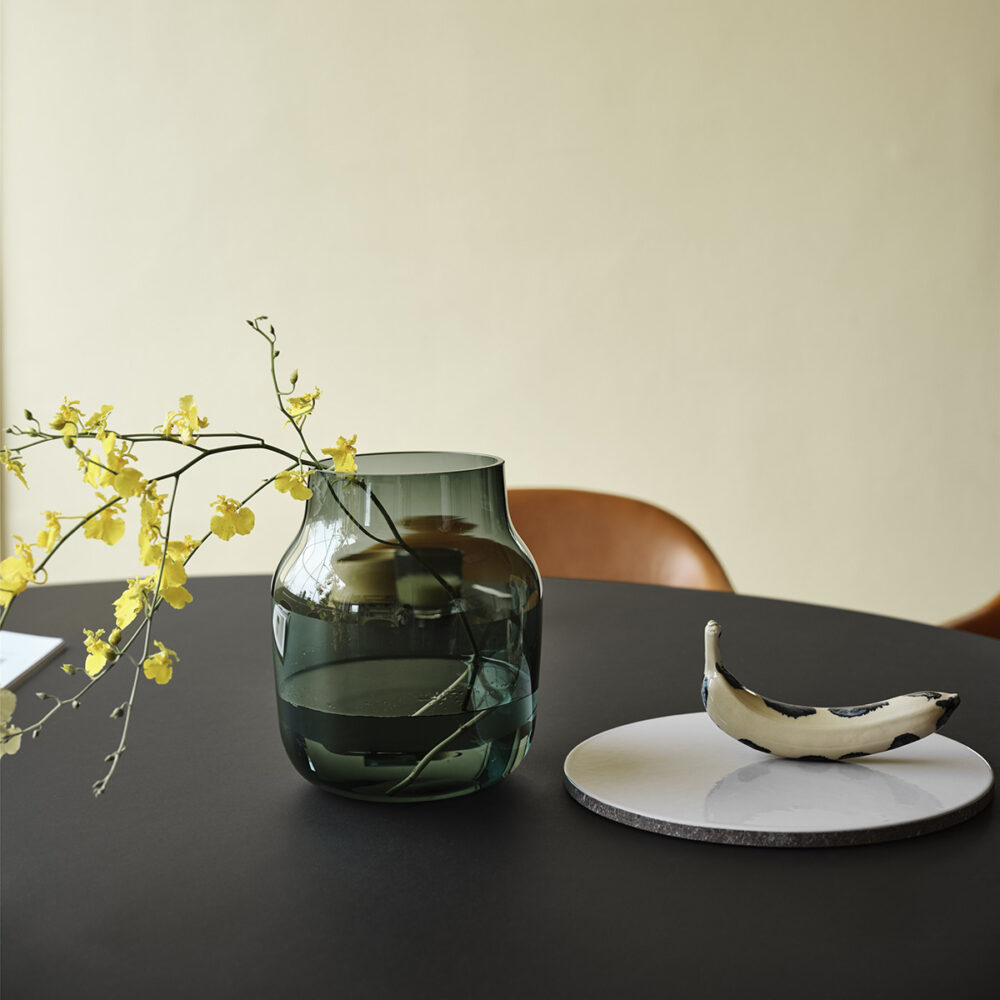 Reintroducing Silent Vase mix and match the new colors and sizes by Andreas Engesvik ...