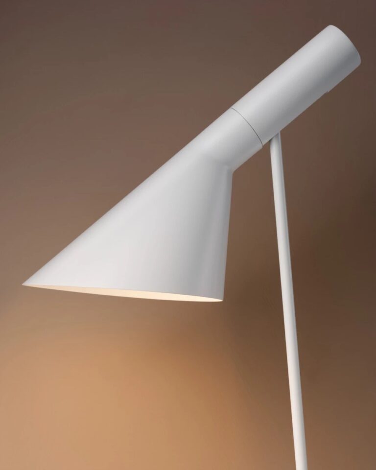 New colour palette of the AJ Lamp Family by Arne Jacobsen – Louis ...