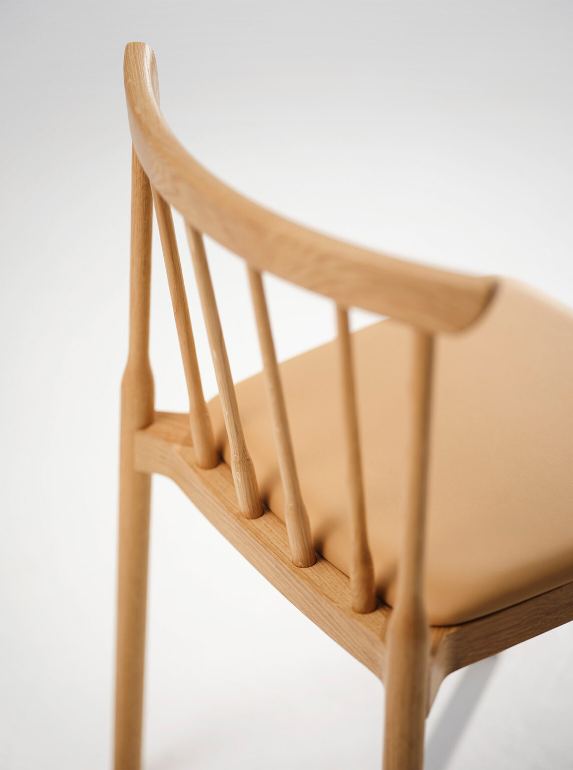 Taverna - Classic stackable peg chair in a modern design by Sami Kallio ...
