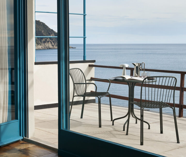 Thorvald is a modern collection of outdoor furniture designed by Space ...